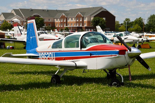 Airplane Design (Red/Blue) - AIR7ILKI1AA5-RB5 – Flyboy Toys